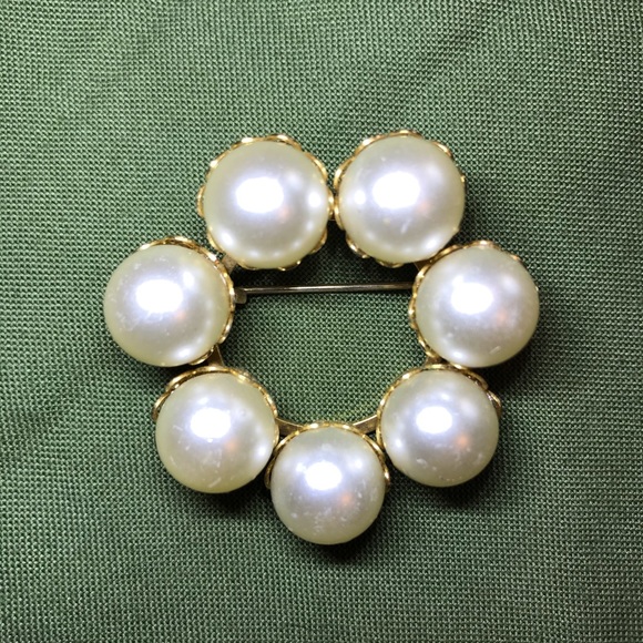 Vintage | Jewelry | Vintage Pearl Brooch | Poshmark